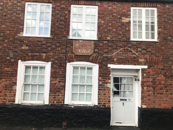 Quick Guide to Pubs Past & Present - Love Topsham